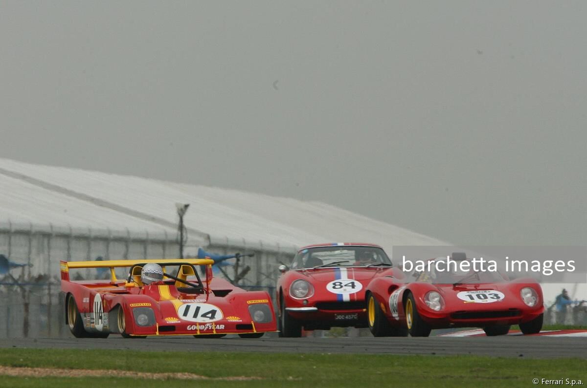 Silverstone - Grid C, Race-2 start / barchetta / MediaCenter.PLUS