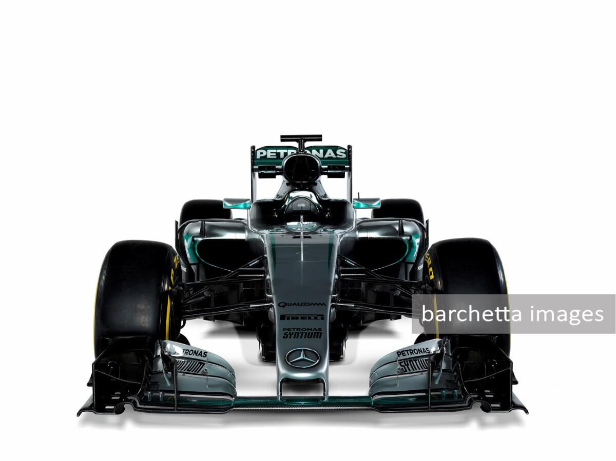 MERCEDES AMG F1 W07 Hybrid / barchetta / MediaCenter.PLUS