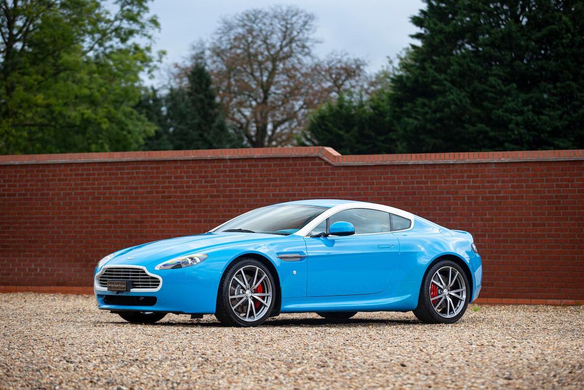 Bonhams Bond Street 2023 / barchetta / MediaCenter.PLUS